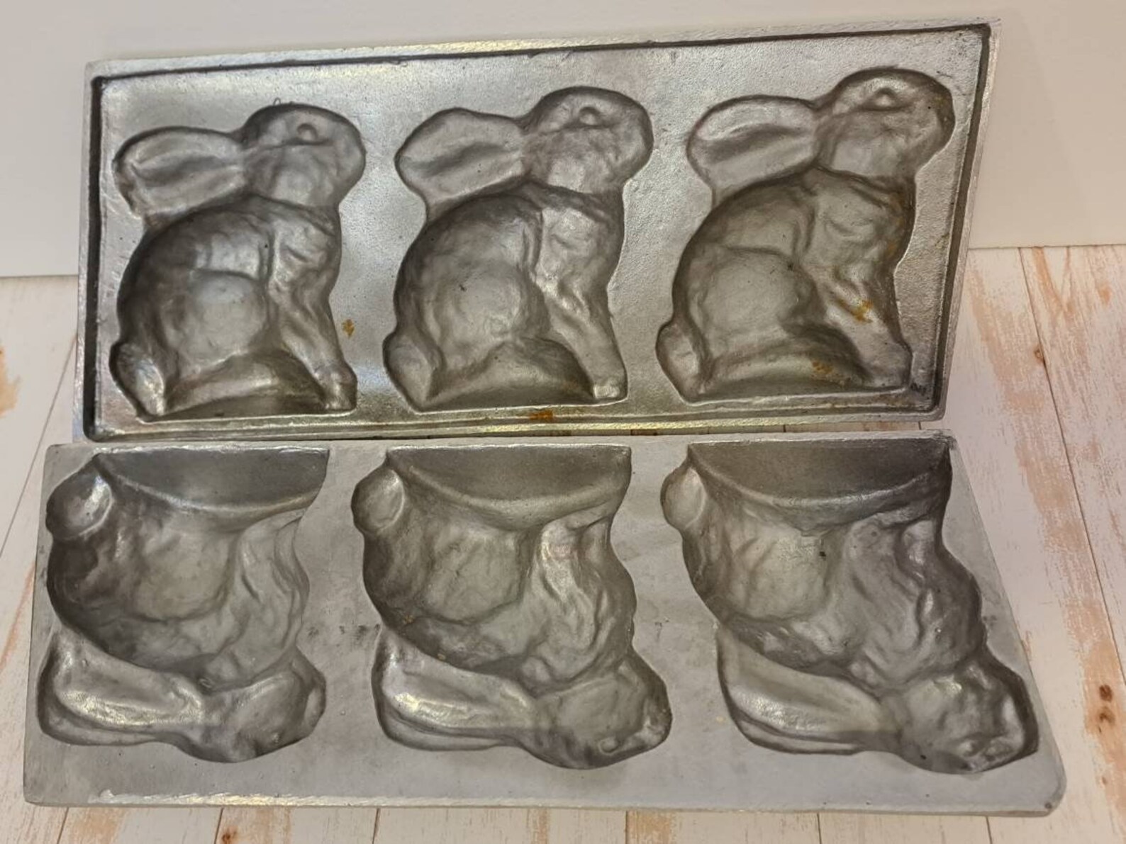 Vintage 3D, 3 Rabbit/bunny Mold, 2 Piece, Heavy Cast Aluminum - Etsy