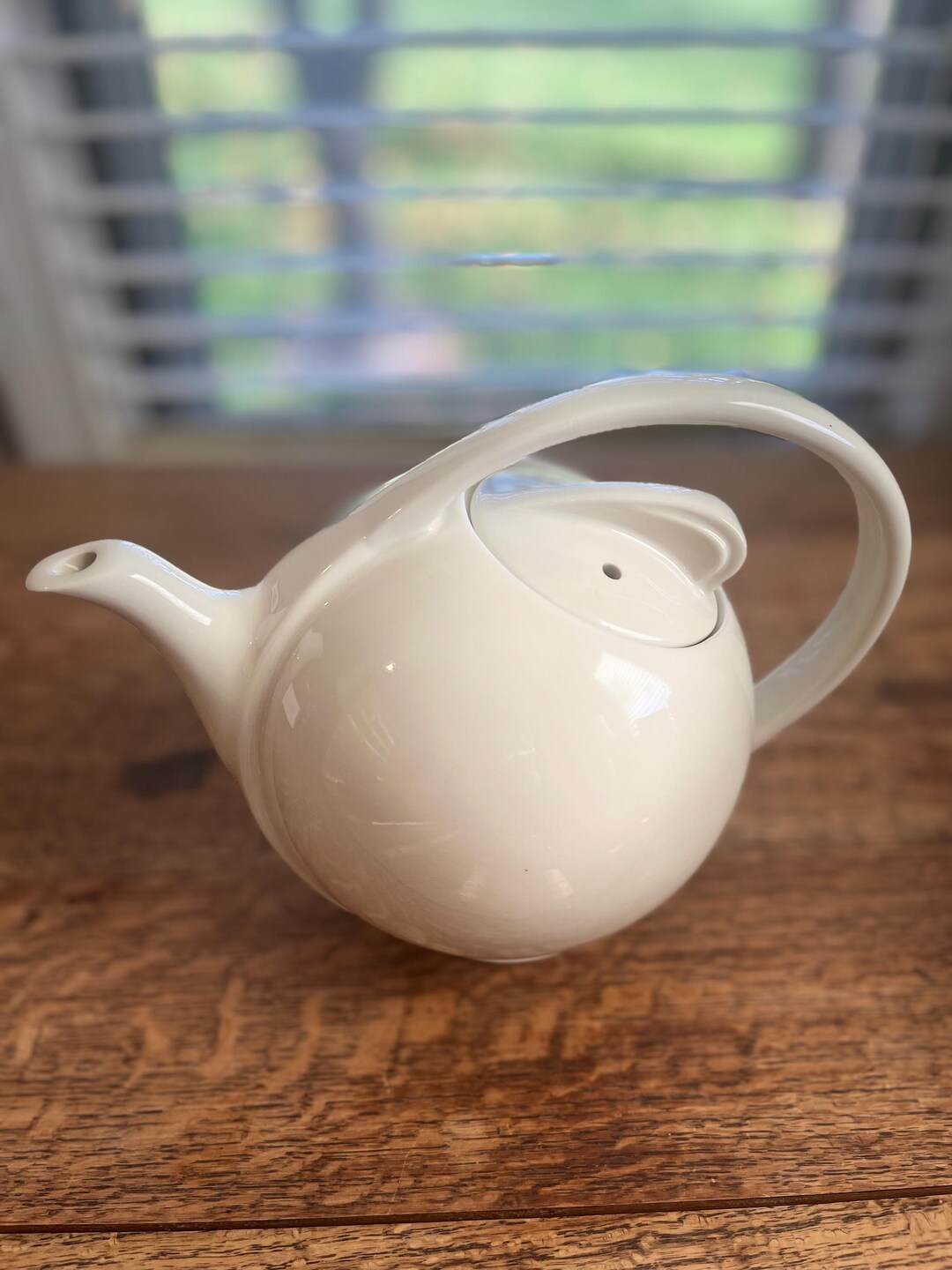 Vintage Hall USA Teapot: 1970s Art Deco Airflow Design - Etsy