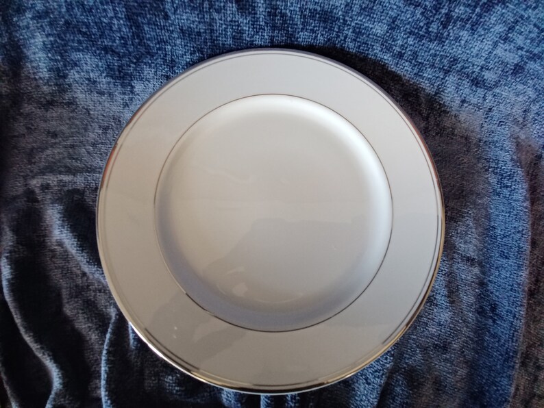 Vintage Imperial Bone China: "sincerity" Platinum Rim, 1970s - Etsy