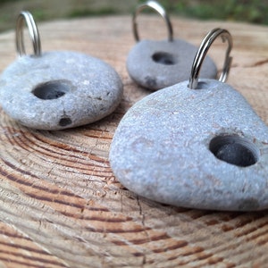 Keychain Pebble and Volcanic Charcoal Keychain Gift - Natural Rock With ...