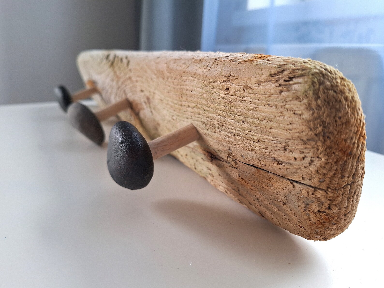 Driftwood Plank Towel Rack, Rustic Towel Hanger With Pebble Hooks ...