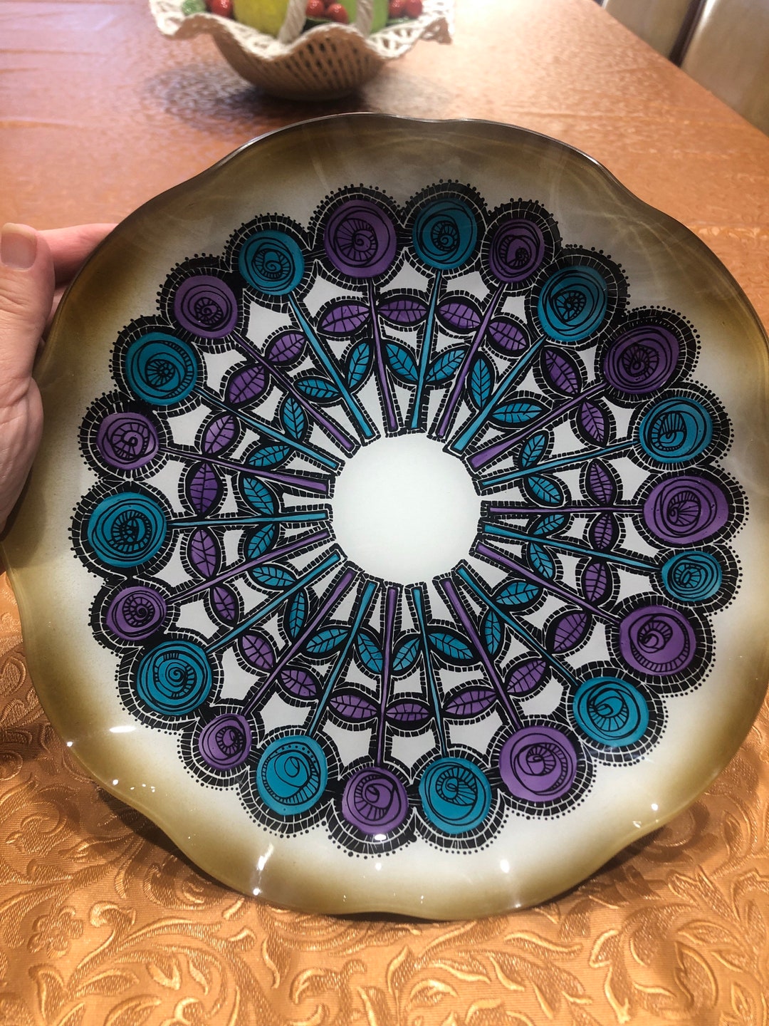 Vintage and Highly Collectible and Remarkable Flower Patterned Glass ...