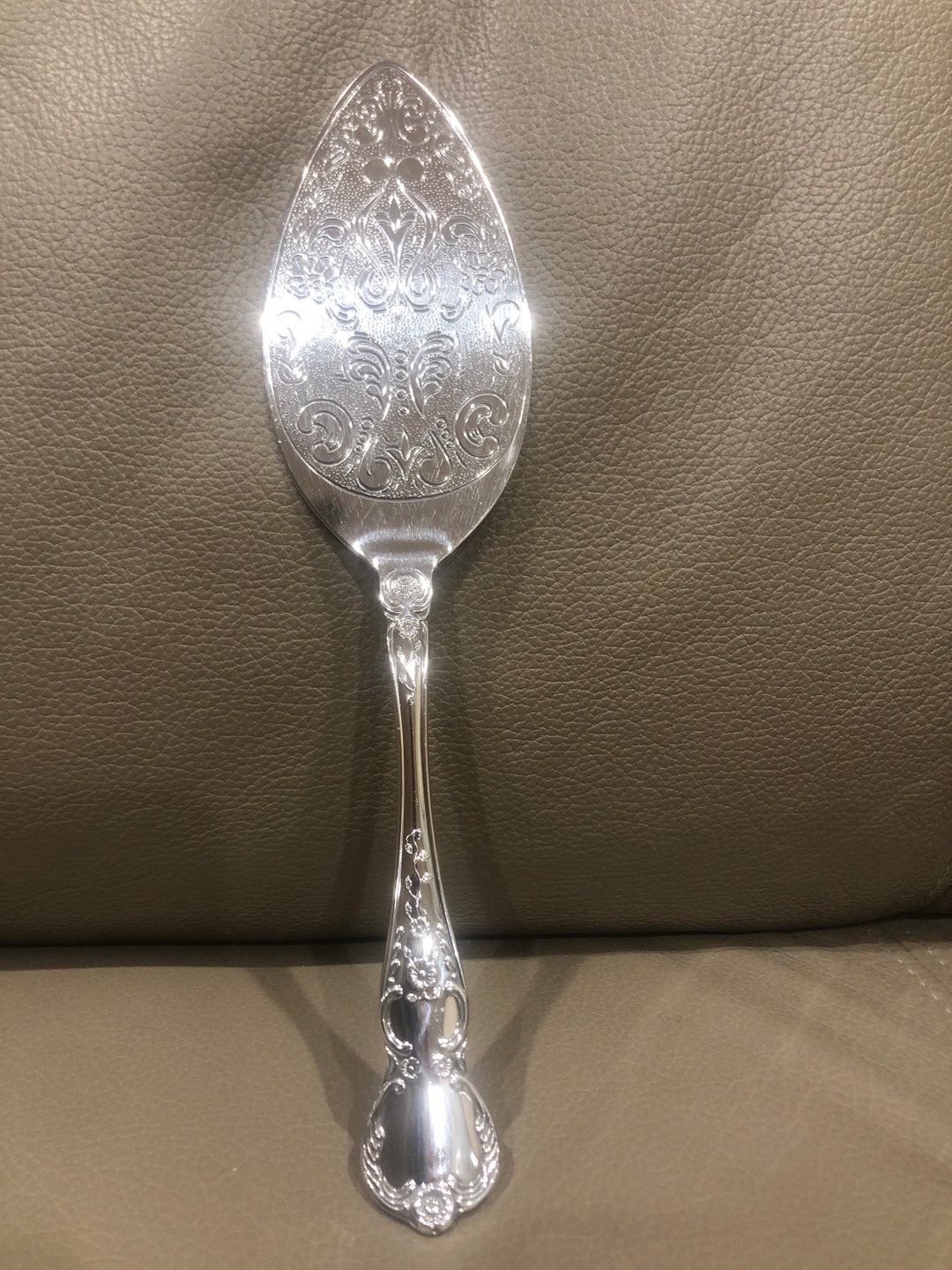 Vintage Designed Silver Plate Cake Server With Ornate Handle and ...