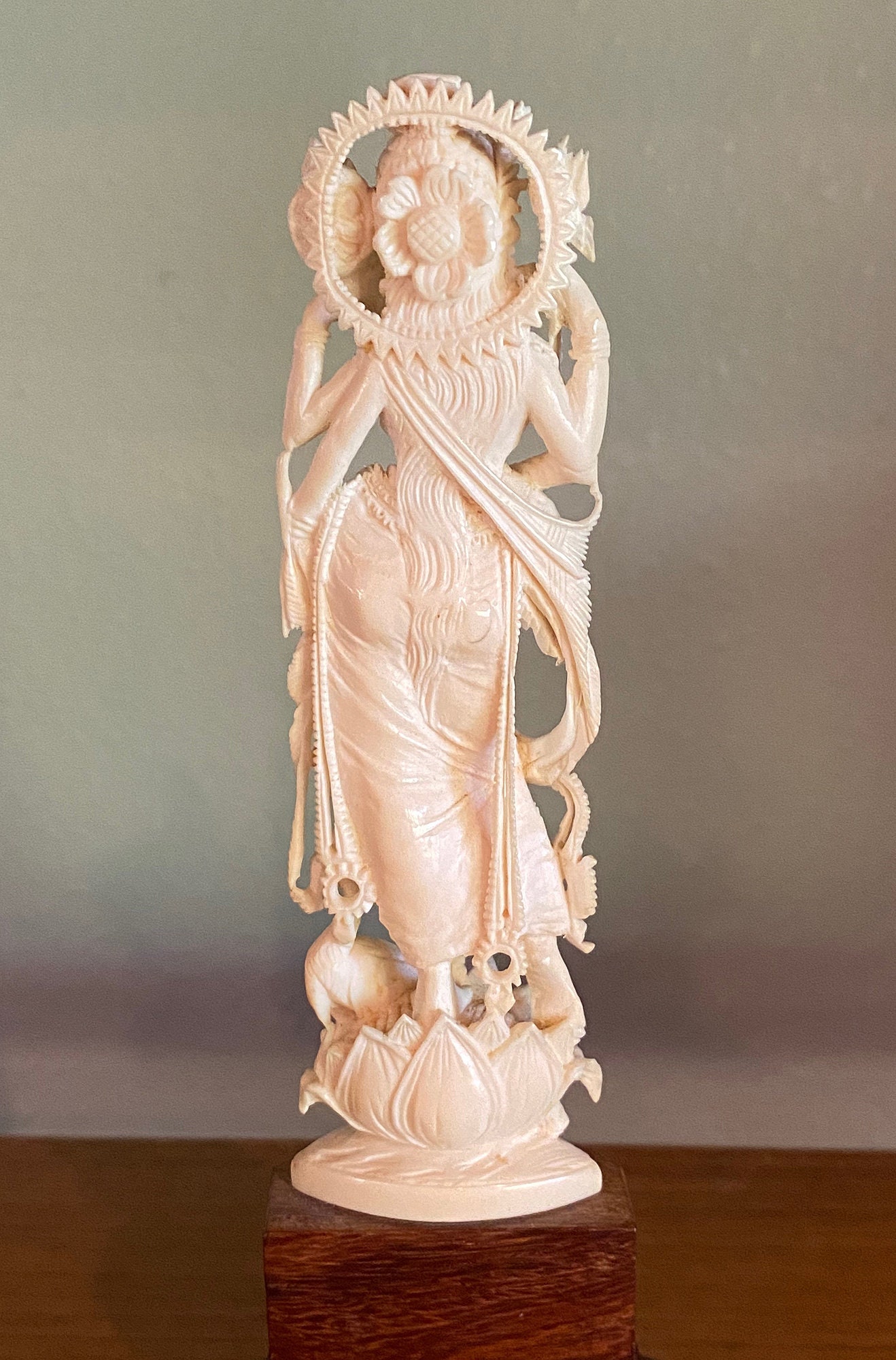 Vintage Saraswati Carved Bone Statue, Hindu Goddess Figurine Statue ...