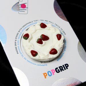Strawberry Buttercream Vintage Cake Popsocket III - Etsy