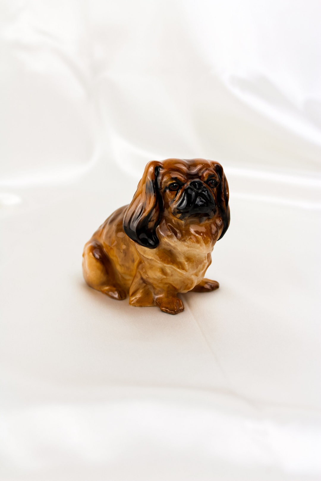 Royal Doulton Pekingese - Etsy