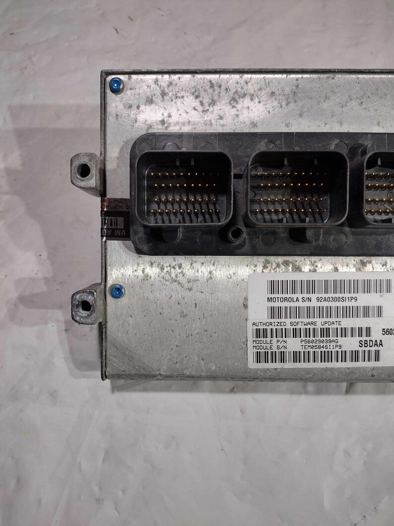 2004 04 Dodge Durango 5.7 4x4 ECM PCM ECM Engine Computer Module ...