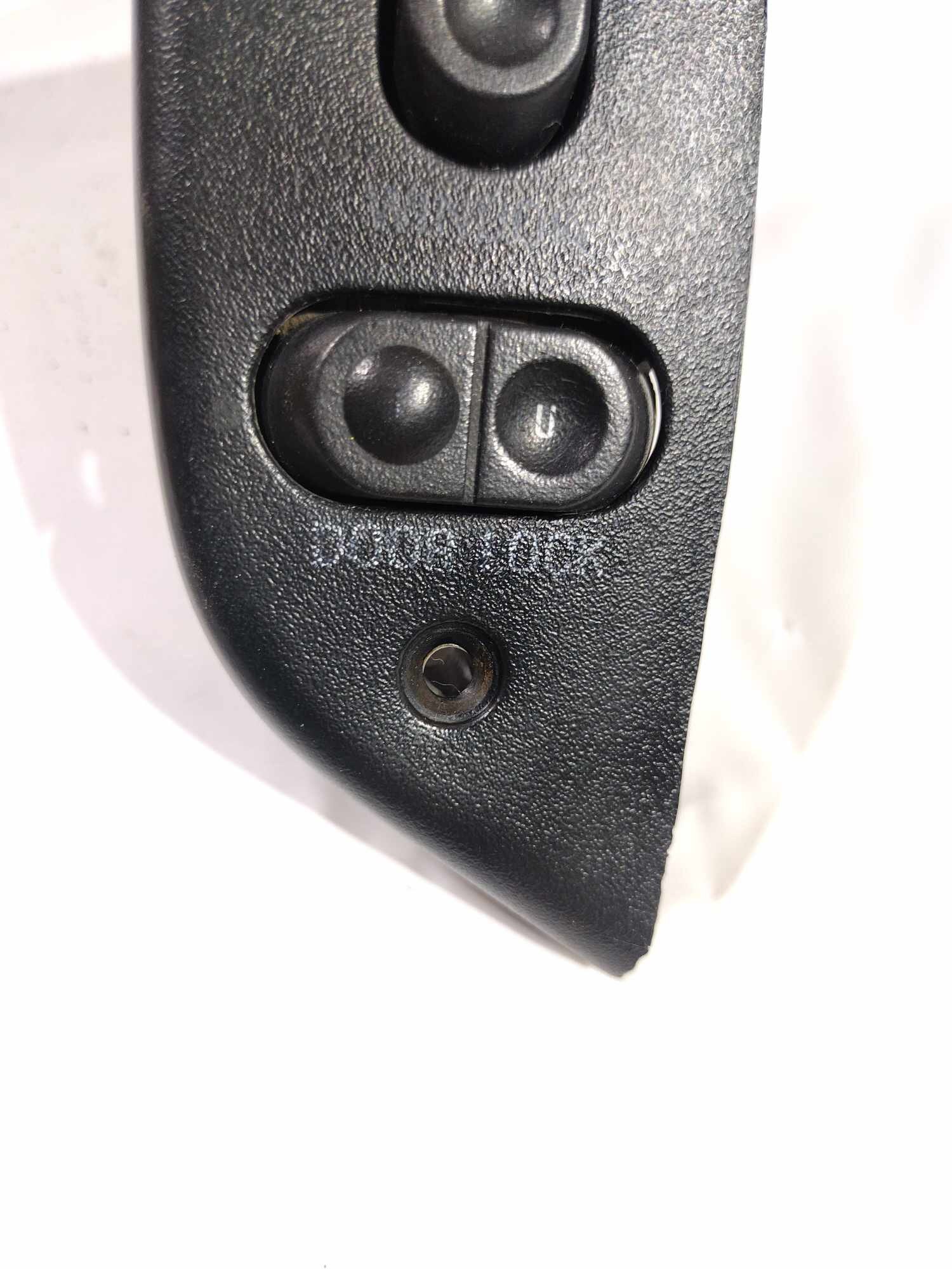 1992 1993 1994 1995 1996 Ford F-150 Bronco F-250 F-350 Passenger Power ...