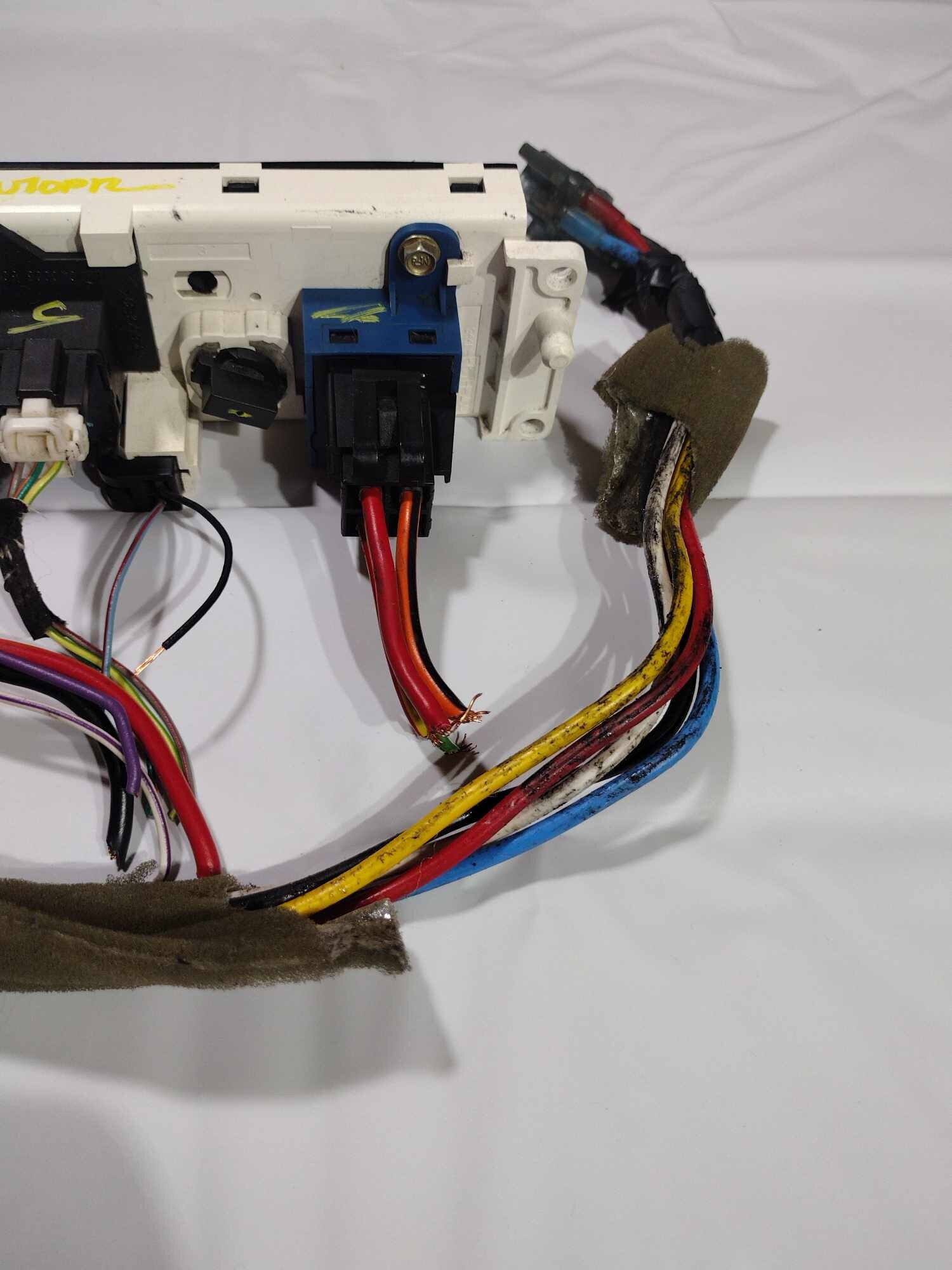 2003 2004 2005 Ford Ranger Climate Control Unit Module Temperature A/C ...