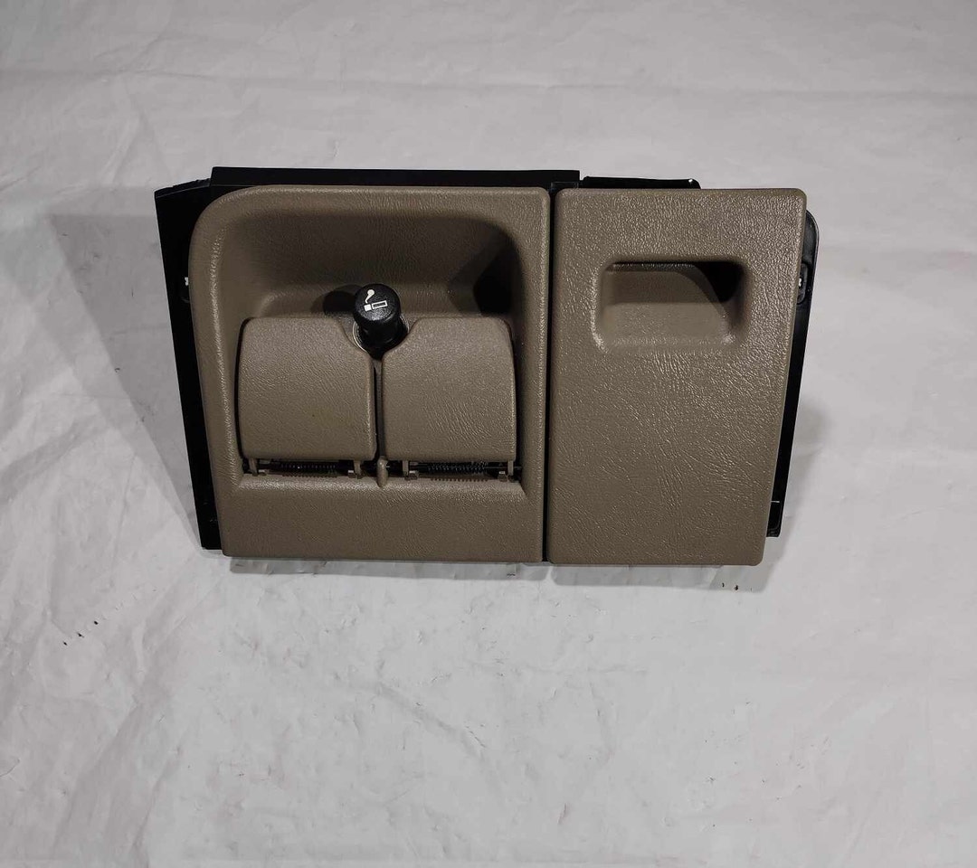 1995 1996 1997 1998 Chevy GMC Silverado Sierra Yukon Tahoe Ash Tray ...