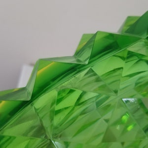 VINTAGE 1920's Faceted Uranium Glass Vase 3 Lbs +3 Oz Just Under 7 ...