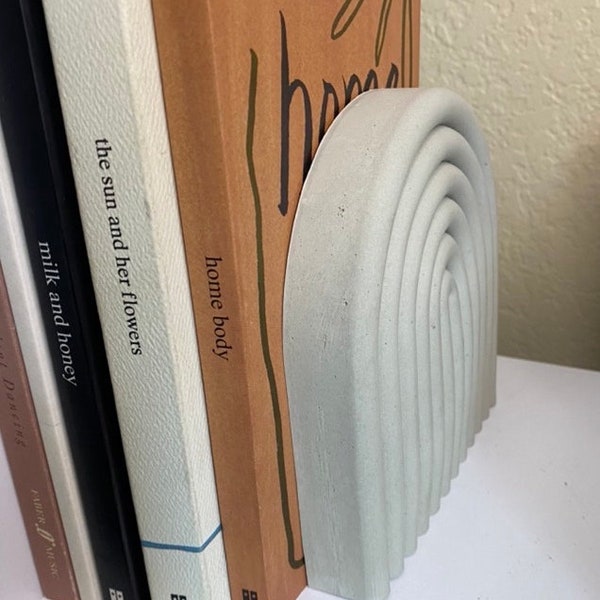 Modern Arch Bookend - Etsy