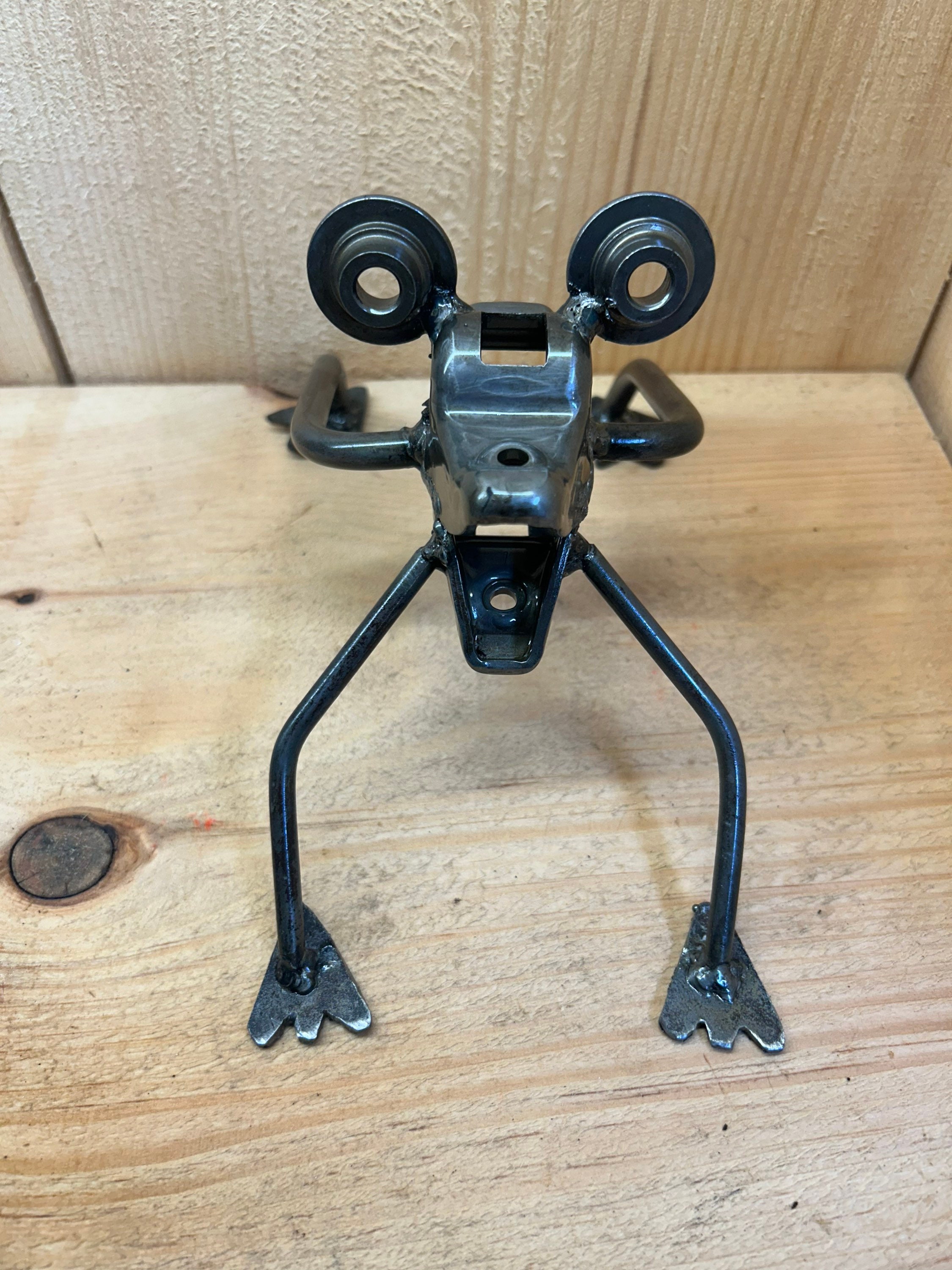 Scrap Metal Frog - Etsy