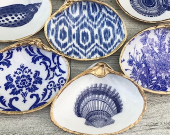 Blue and White Clam Shell Trinket Dish - Etsy