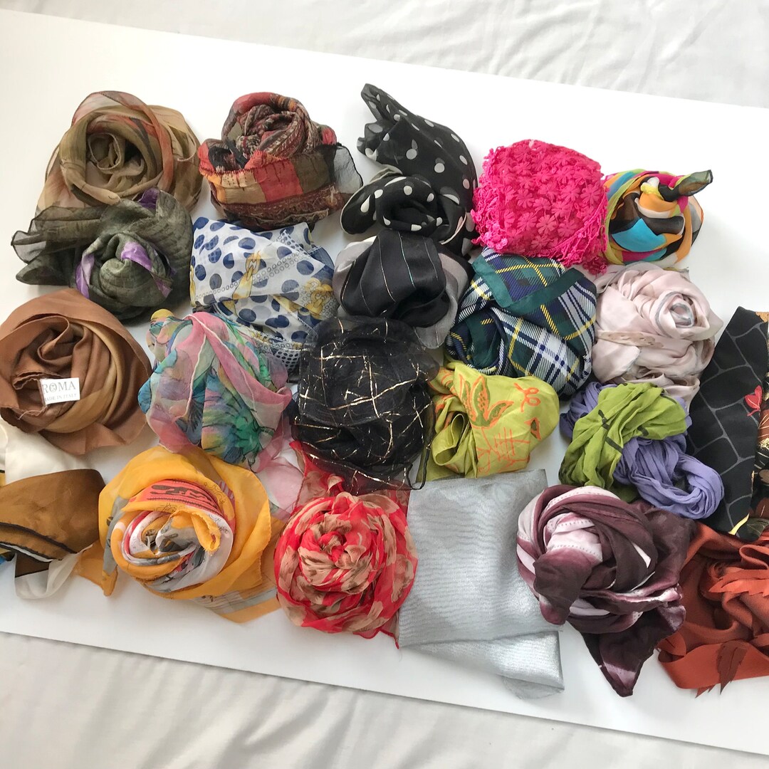 Lot of 22 Vintage Ladies' Colorful Print Scarves Scarf 90s Neck Tie ...