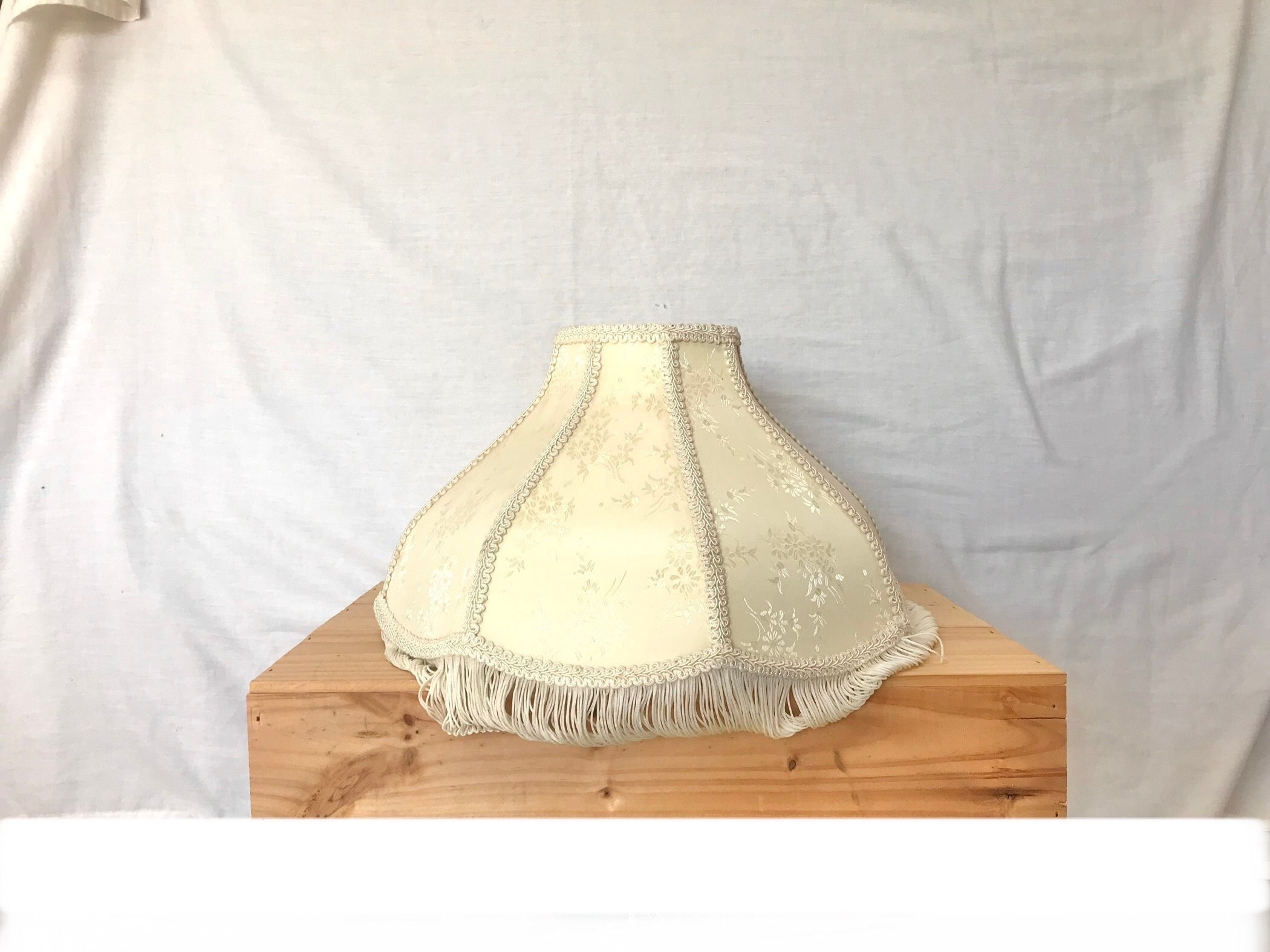 Vintage Victorian Scallop Lamp Shade Bell Lamp Shaped French - Etsy