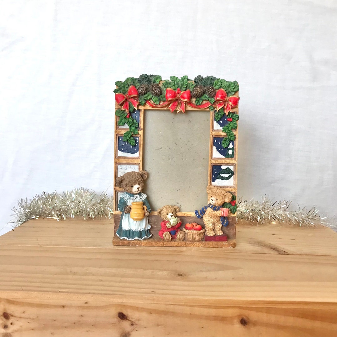 Vintage Scenic Christmas Picture Frame Picture Framed Classy Mantel ...