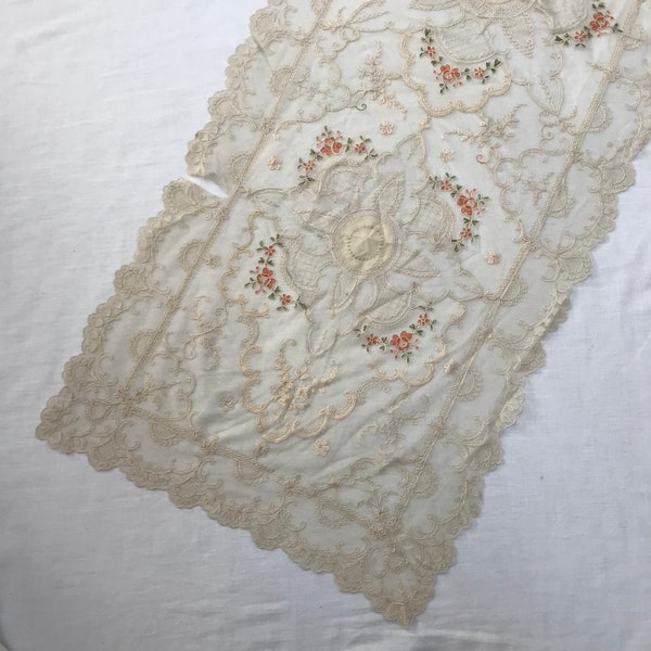 Lace Table Runner - Etsy
