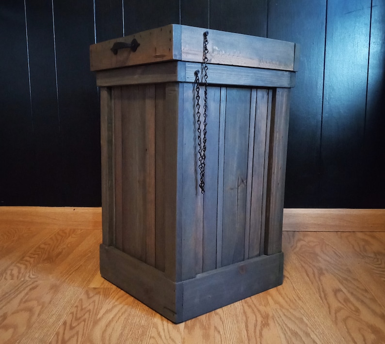 Farmhouse Trash Can, Kitchen Garbage Can, Rustic Trash Bin, Farmhouse ...