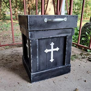 4 Gallon Gothic Style Wood Trash Can, Goth Bathroom, Waste Basket ...