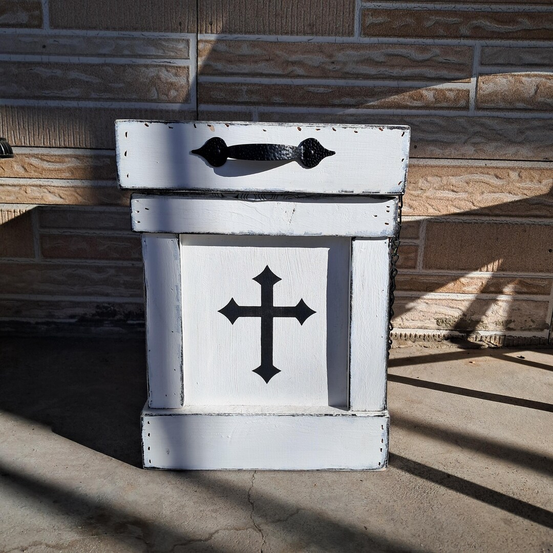 4 Gallon Farmhouse Goth Wood Trash Can, Goth Bathroom, Waste Basket ...