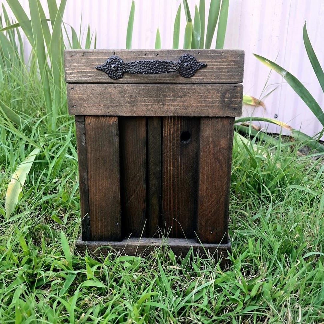 Country Trash Bin, Small RV Trash Can, Rustic Trash Can, Kitchen ...