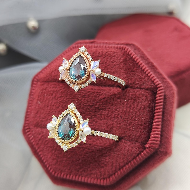 Vintage Alexandrite and Pearl Engagement Ring Delicate Pear Alexandrite ...