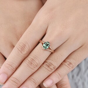 2ct Olive Green Sapphire Engagement Ring Gold Unique Minimalism Rings ...