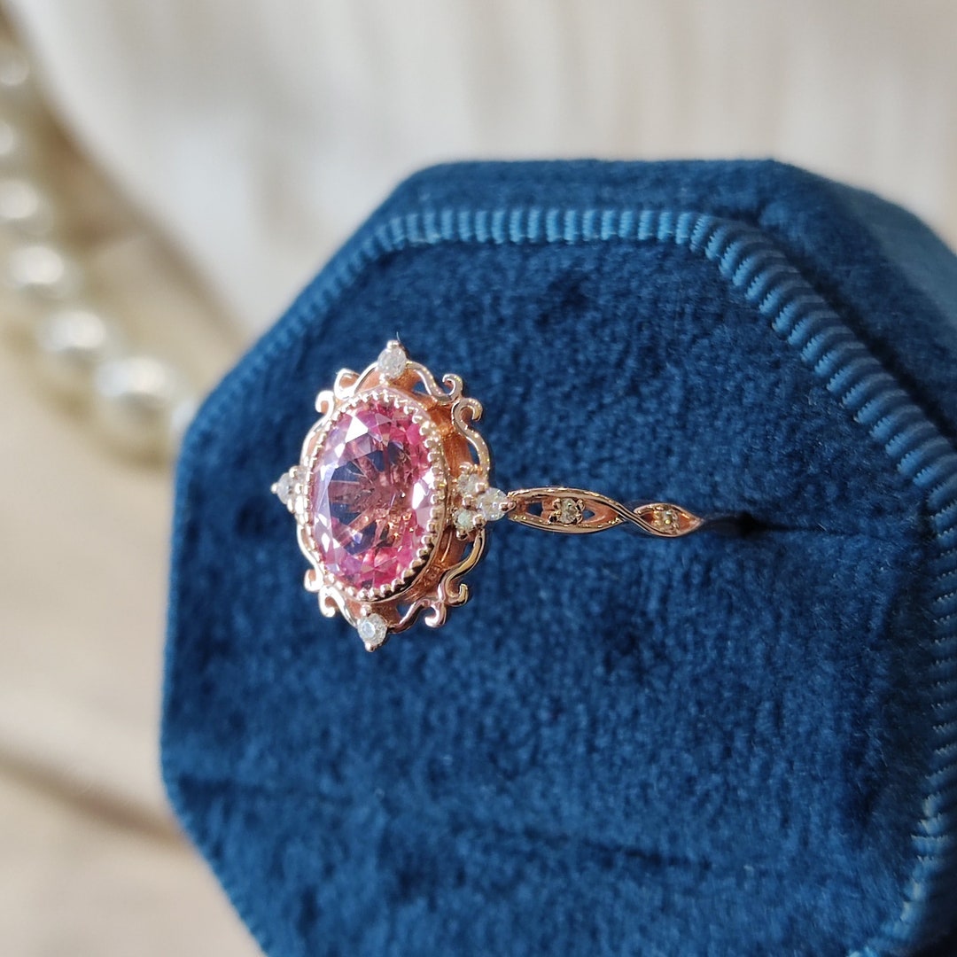 Vintage Pink Sapphire Engagement Ring Delicate Pink Paparacha Sapphire ...