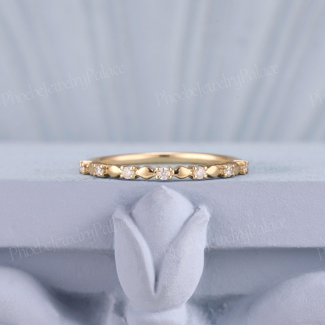 Art Deco Moissanite Wedding Band Gold Minimalism Wedding Rings for Women Gold Vintage Stackable ...