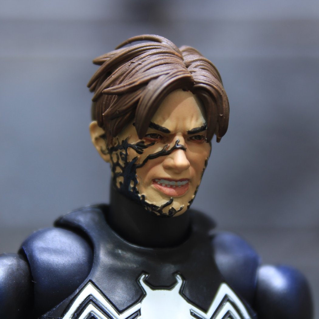 1/12 Custom Symbiote Spidey Unmasked Head Sculpt - Etsy