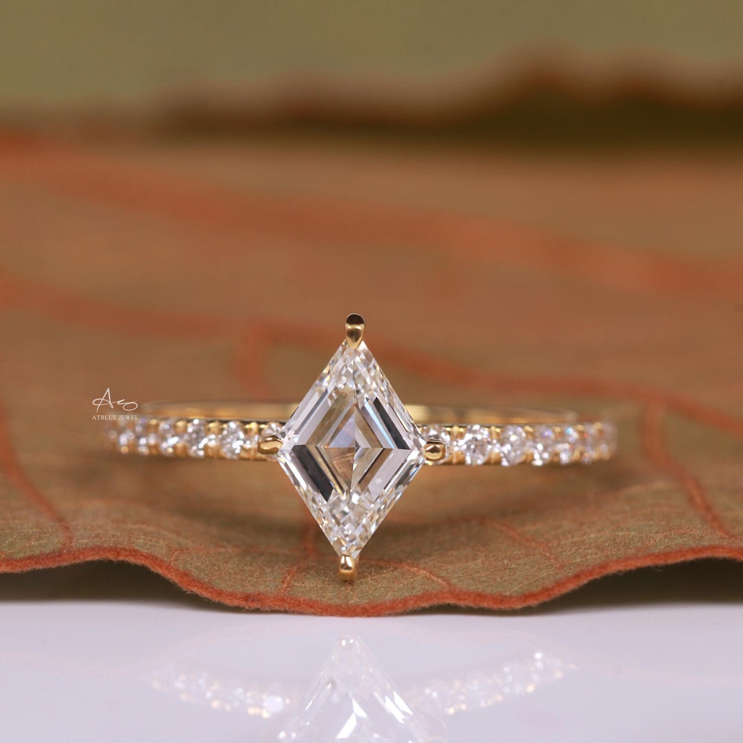 Lozenge Cut Diamond Engagement Ring in Claw Prong Setting, Antique Cut ...
