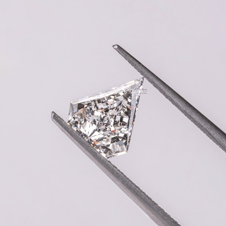1.00CT HPHT Lab Grown Diamond: Pentagon Step Cut VS2 D Color - Etsy