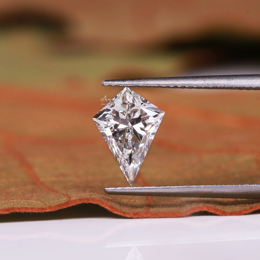Kite Cut Diamond for Custom Engagement Ring, 1.64 Carat Lab Grown ...