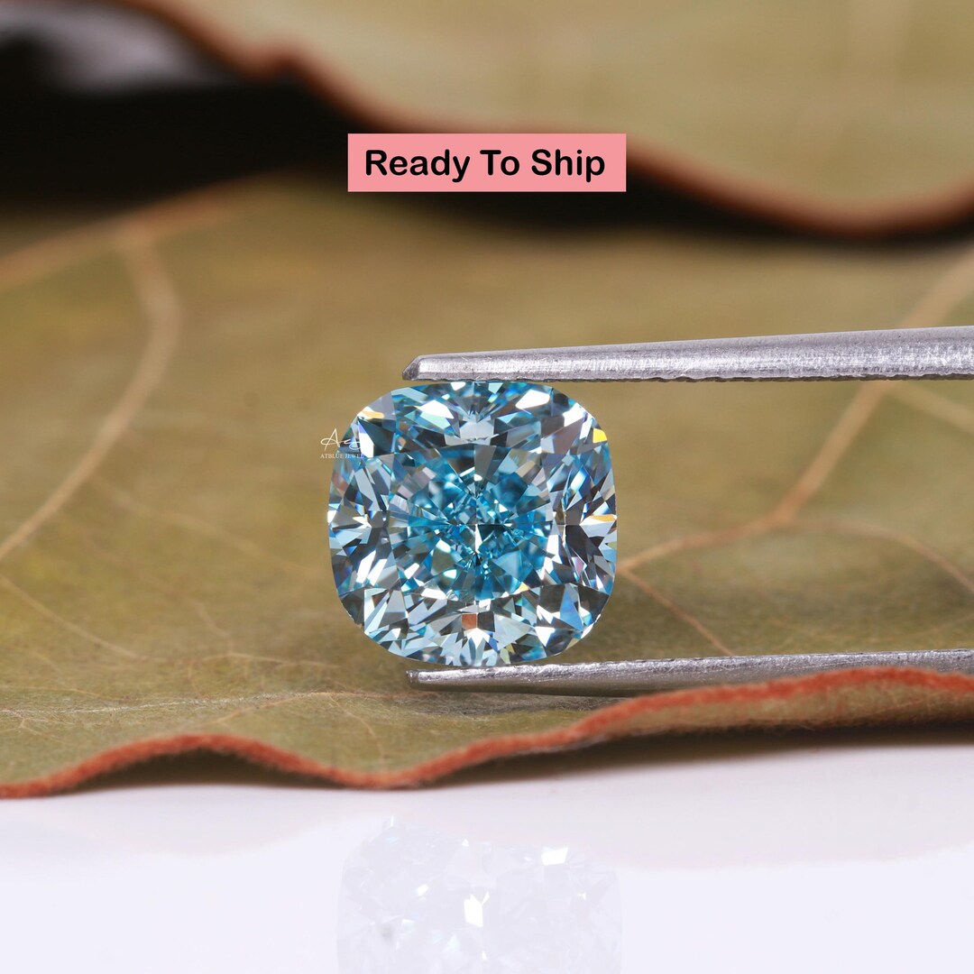 3 CT Cushion Cut Lab Grown Blue Diamond: Loose Gemstone - Etsy