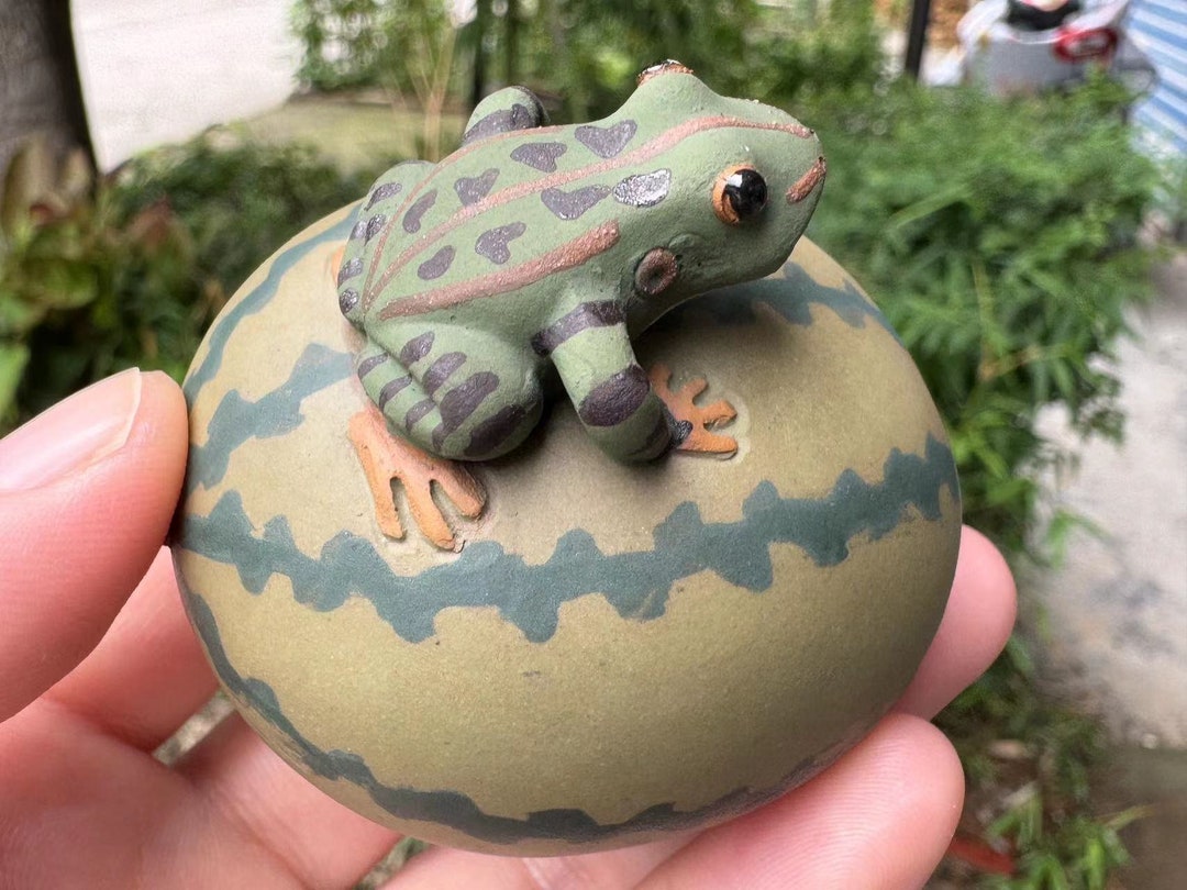 Yixing Zisha Purple Clay Tea Pet Cute Frog, Zisha Purple Clay Lucky ...