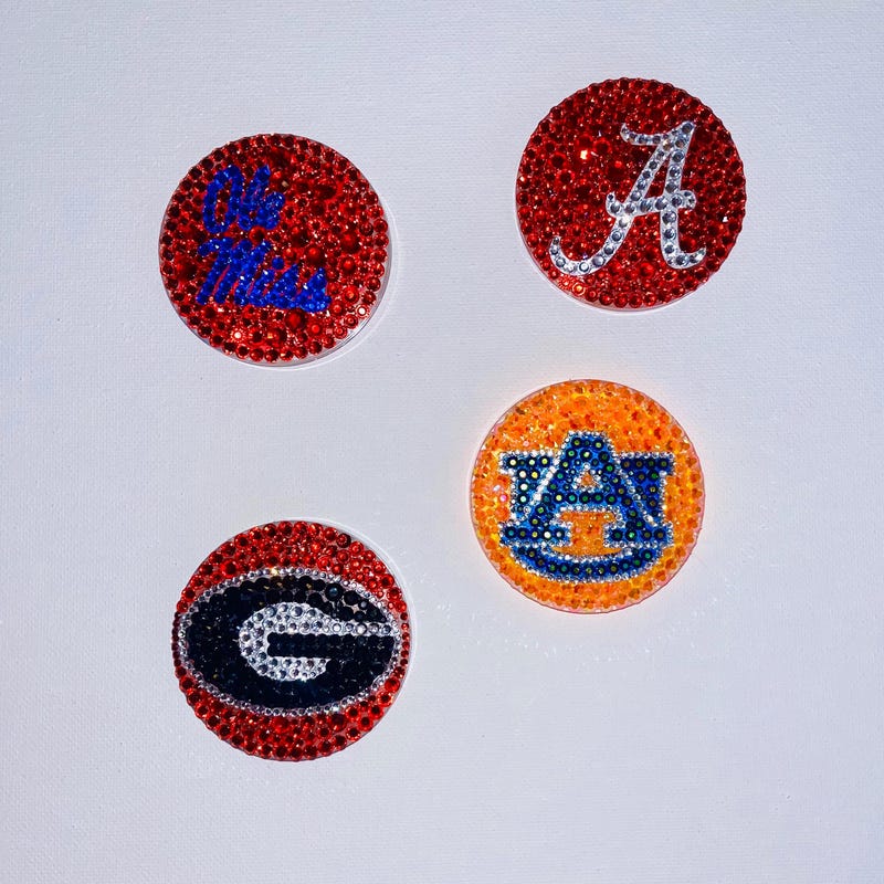 Custom Notre Dame Pin - Etsy