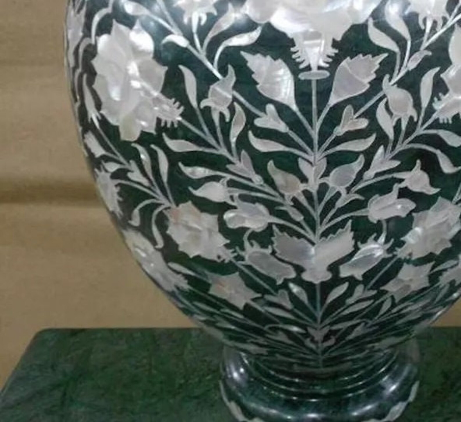 14" Green Marble Flower Vase With Beautiful Mother of Pearl Stone Inlay ...