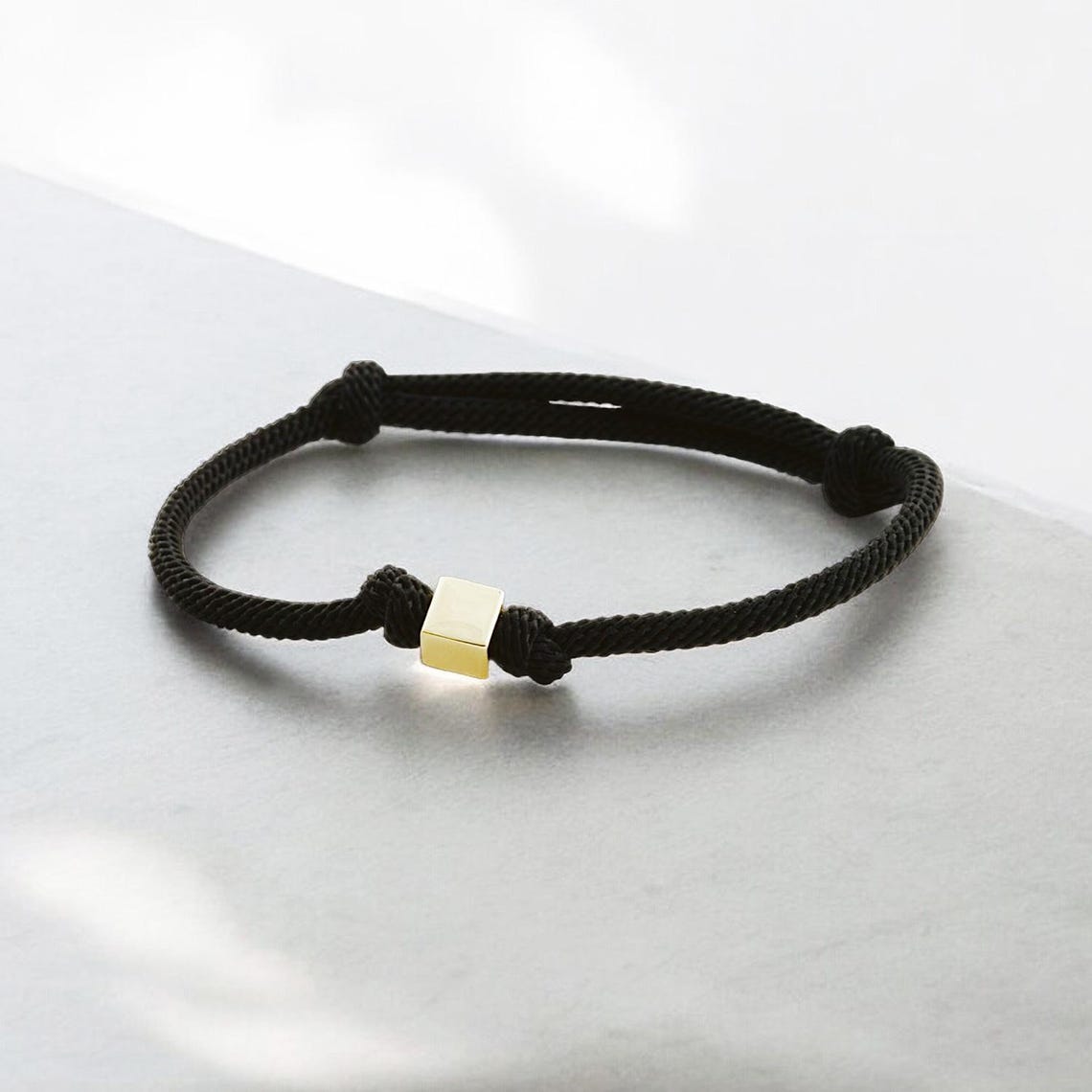 14K Solid Gold Cube Bracelet: Personalized Initial String Bracelet - Etsy