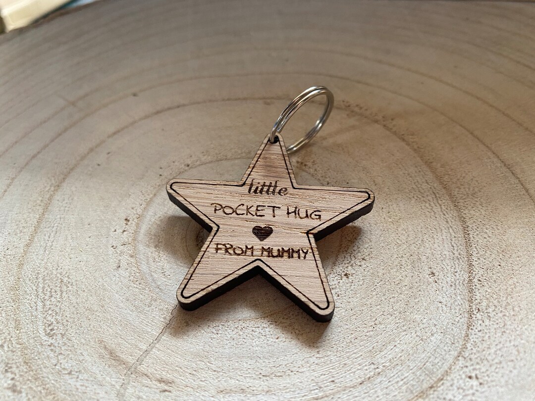 Personalized Pocket Hug Keychain: Maple or Oak Star Keepsake - Etsy UK