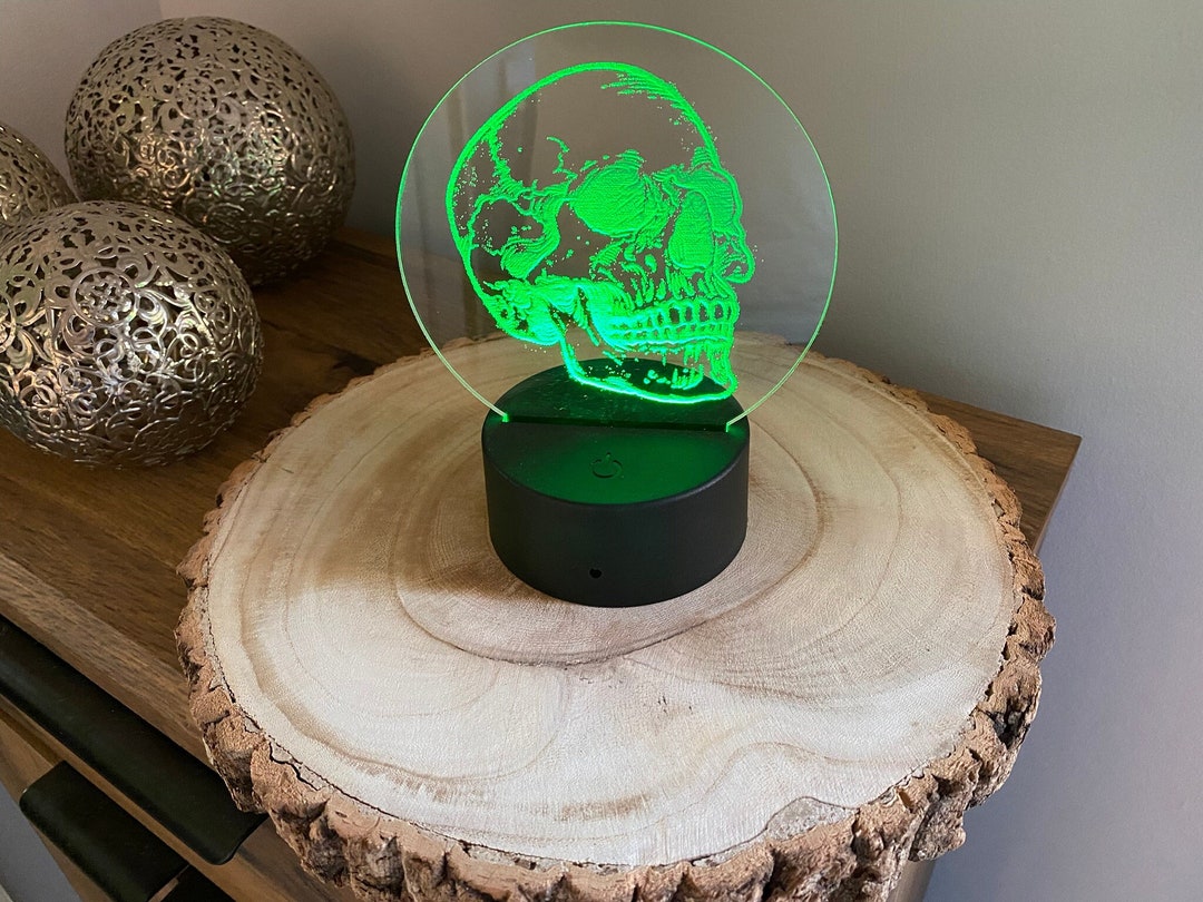 Anatomical Skull LED Lamp - Multi-colours With Remote - USB or Battery ...