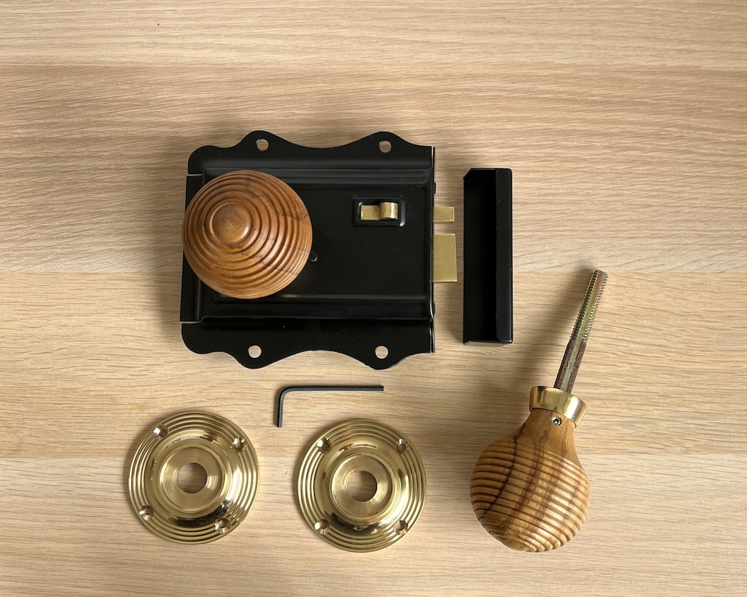 Black Brass Rim Lock Snib Teak Wooden Polished Brass Beehive Door Knobs ...