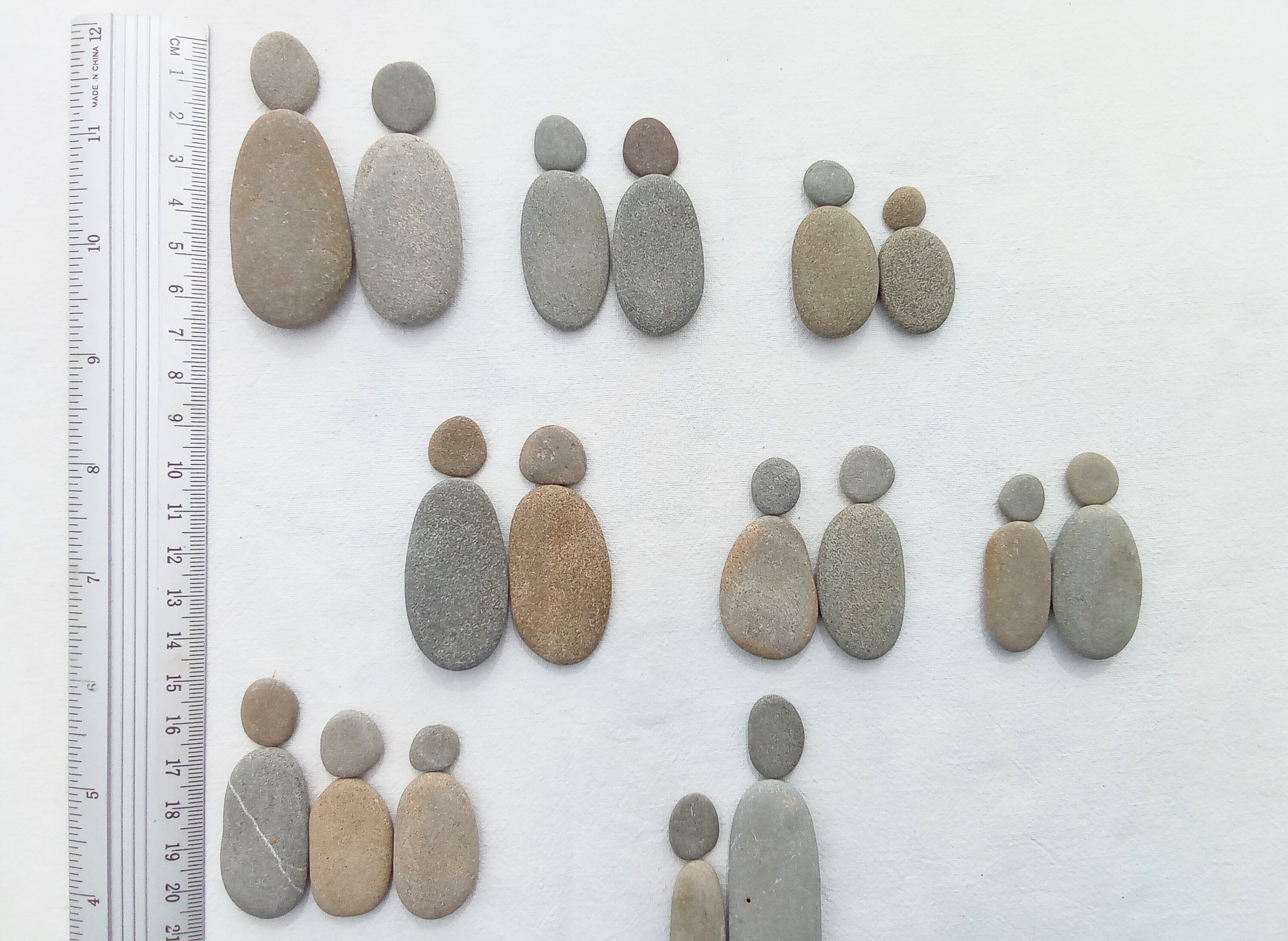 Pebble Art Supply. Set of 10 Small Human Figures 26-55 Mm 1-1.2 Natural ...