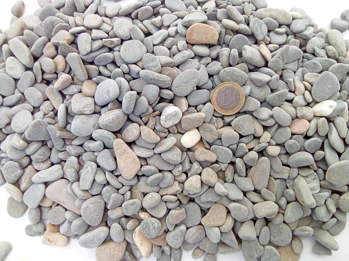 Small Tiny Sea Pebbles. Flat Sea Stones. Gray Beach Pebbles 0-30 Mm (0 ...