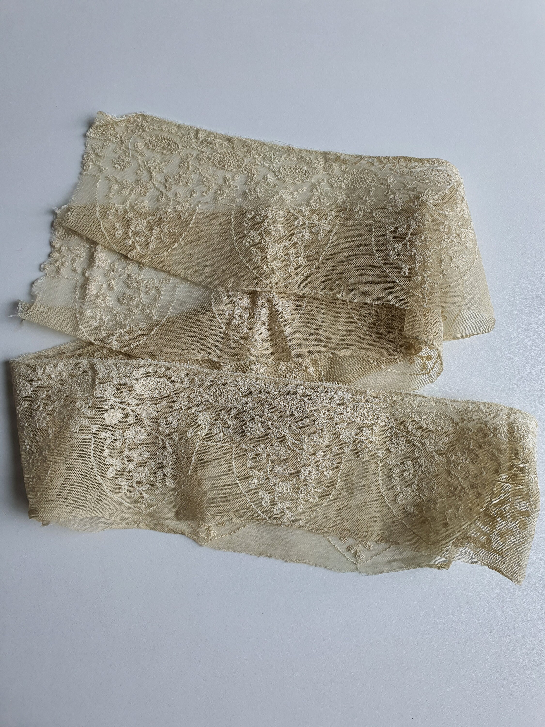 Very Old Calais Lace 154cm X 8cm - Etsy