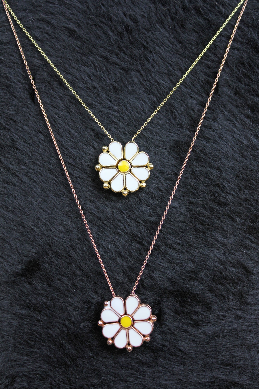 Magical Daisy Flower Necklace, Dainty Silver Necklace, Flower Design ...