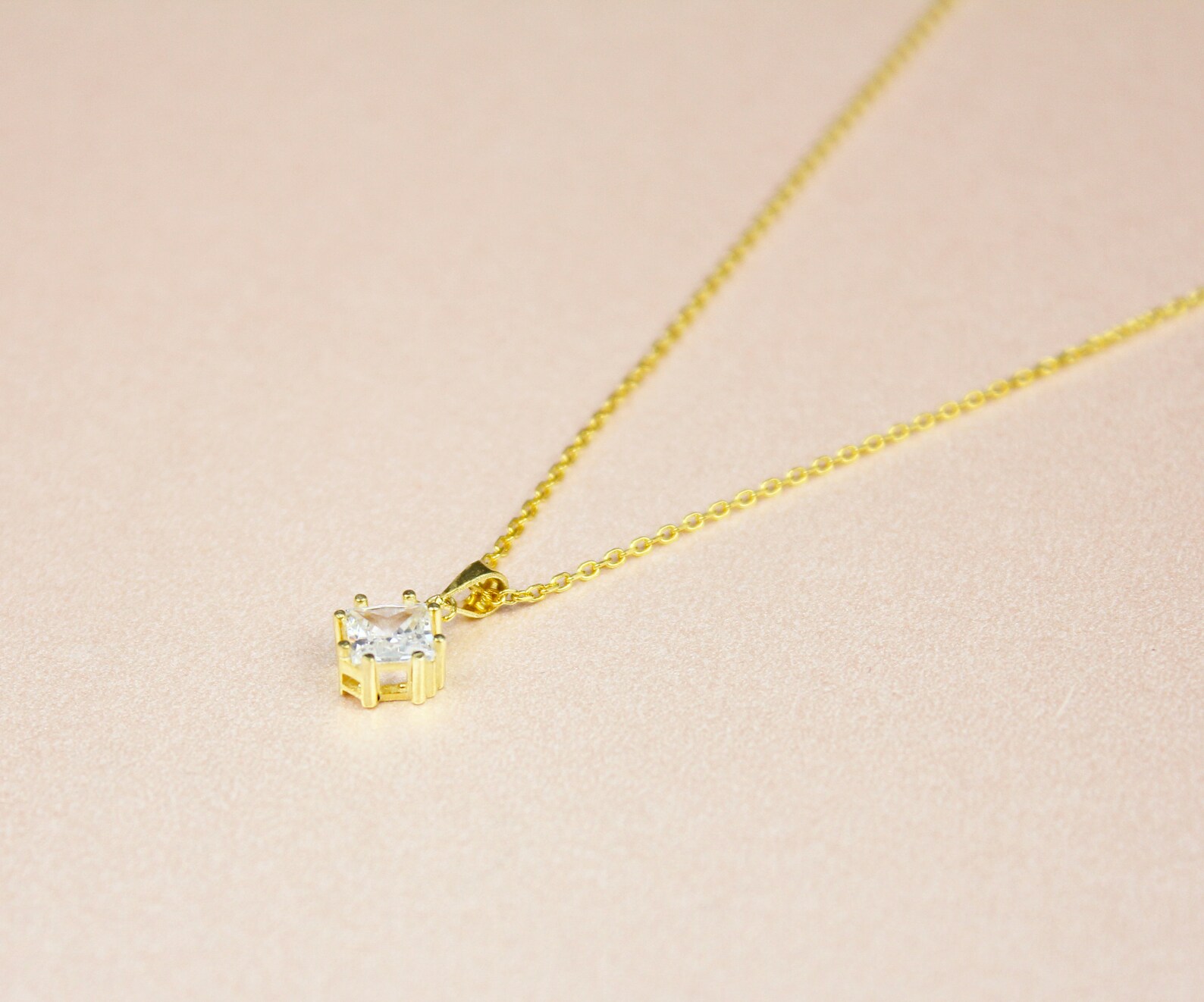 Dainty Diamond Necklace Floating Diamond Solitaire Necklace Minimalist ...