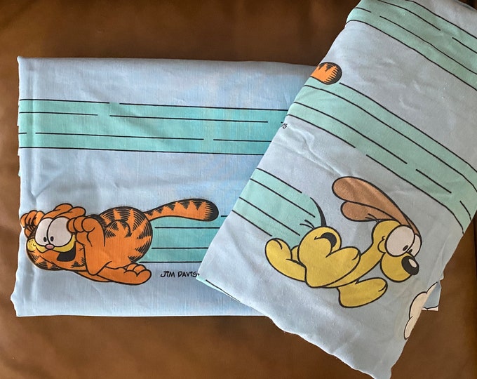 Vintage 1970's Garfield and Odie Sheet Set. Twin Size Fitted and Flat ...