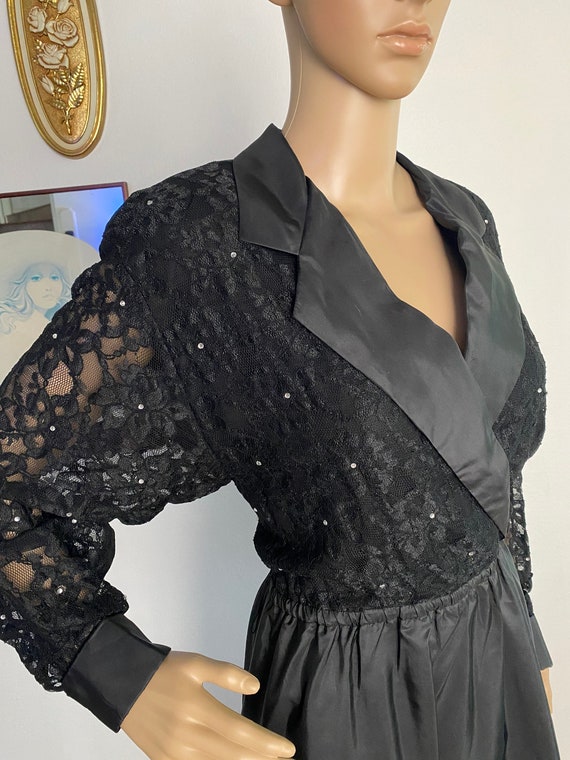 Vintage 1980's Halston III Black Lace Dress with Circ… - Gem