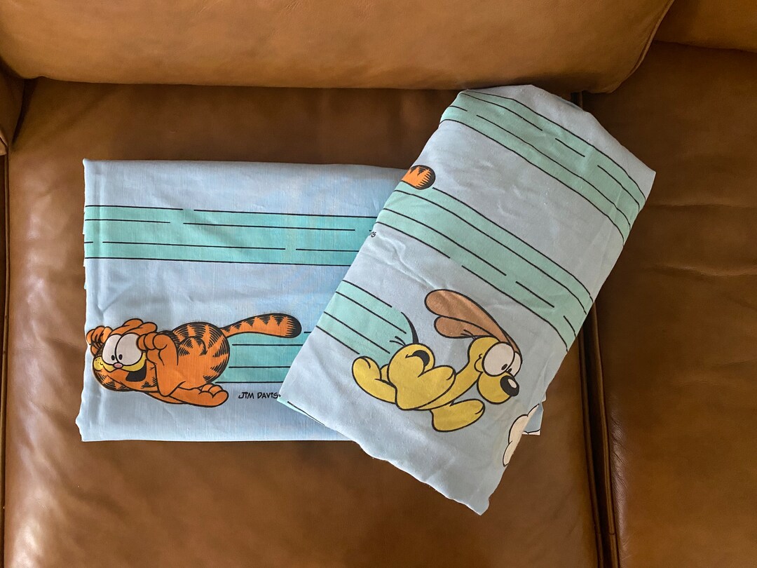 Vintage 1970's Garfield and Odie Sheet Set. Twin Size Fitted and Flat ...